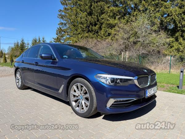 Zils BMW 5 Series 2019 Tallina, ar dzinēja tilpumu 2.00 L un nobraukumu 121 tūkst. km par 29000 €, foto 2 vietnē AUTOMOTO.COM.LV