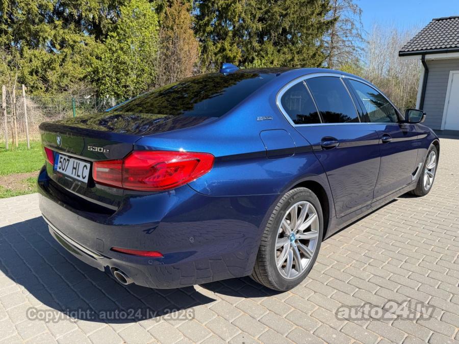 Blue BMW 5 Series 2019 in Tallinn, with an engine capacity of 2.00 L and mileage of 121 thousand km for 29000 €, photo 6 on AUTOMOTO.COM.LV