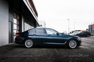 Zils BMW 5 Series 2020 Tallina, ar dzinēja tilpumu 2.00 L un nobraukumu 119 tūkst. km par 30900 €, foto 3 vietnē AUTOMOTO.COM.LV