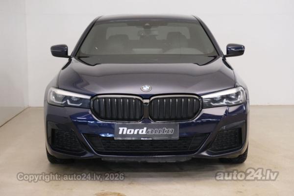 Zils BMW 5 Series 2020 Tallina, ar dzinēja tilpumu 2.00 L un nobraukumu 156 tūkst. km par 29900 €, foto 3 vietnē AUTOMOTO.COM.LV