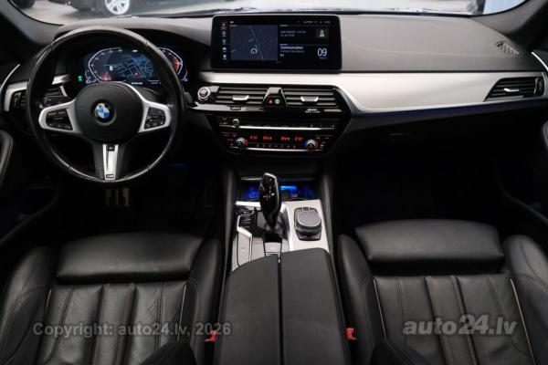 Zils BMW 5 Series 2020 Tallina, ar dzinēja tilpumu 2.00 L un nobraukumu 156 tūkst. km par 29900 €, foto 7 vietnē AUTOMOTO.COM.LV