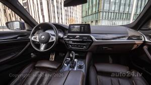 Blue BMW 5 Series 2020 in Tallinn, with an engine capacity of 3.00 L and mileage of 189 thousand km for 32999 €, photo 7 on AUTOMOTO.COM.LV
