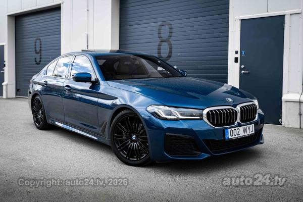 Zils BMW 5 Series 2020 Tallina, ar dzinēja tilpumu 2.00 L un nobraukumu 54 tūkst. km par 33900 €, foto 2 vietnē AUTOMOTO.COM.LV