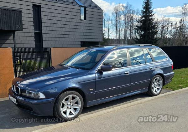 Zils BMW 5 Series 2002 Elva, ar dzinēja tilpumu 2.90 L un nobraukumu 460 tūkst. km par 4000 €, foto 1 vietnē AUTOMOTO.COM.LV