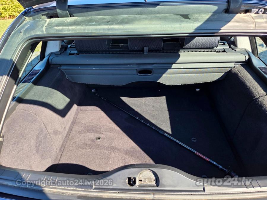 Zils BMW 5 Series 2002 Elva, ar dzinēja tilpumu 2.90 L un nobraukumu 460 tūkst. km par 4000 €, foto 14 vietnē AUTOMOTO.COM.LV