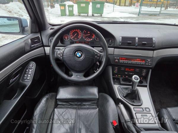 Zils BMW 5 Series 2002 Tallina, ar dzinēja tilpumu 0.00 L un nobraukumu 420 tūkst. km par 2300 €, foto 7 vietnē AUTOMOTO.COM.LV