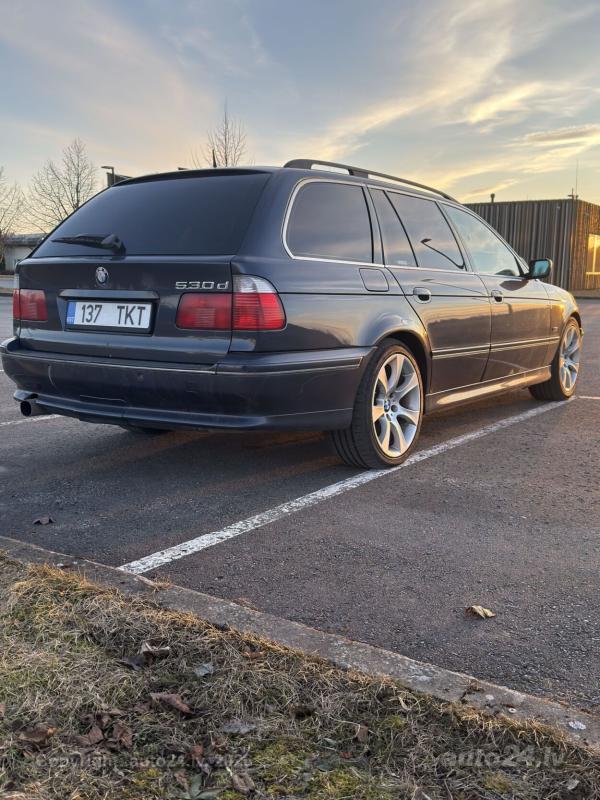 Zils BMW 5 Series 2002 Tallina, ar dzinēja tilpumu 2.90 L un nobraukumu 408 tūkst. km par 2600 €, foto 3 vietnē AUTOMOTO.COM.LV