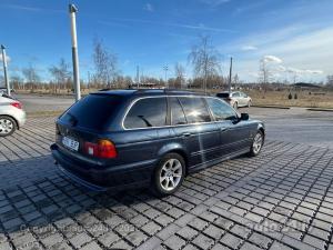 Zils BMW 5 Series 2002 Tallina, ar dzinēja tilpumu 2.50 L un nobraukumu 370 tūkst. km par 1500 €, foto 8 vietnē AUTOMOTO.COM.LV