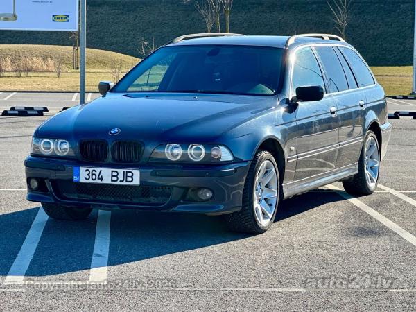 Zils BMW 5 Series 2003 Tallina, ar dzinēja tilpumu 2.50 L un nobraukumu 0 tūkst. km par 2700 €, foto 2 vietnē AUTOMOTO.COM.LV