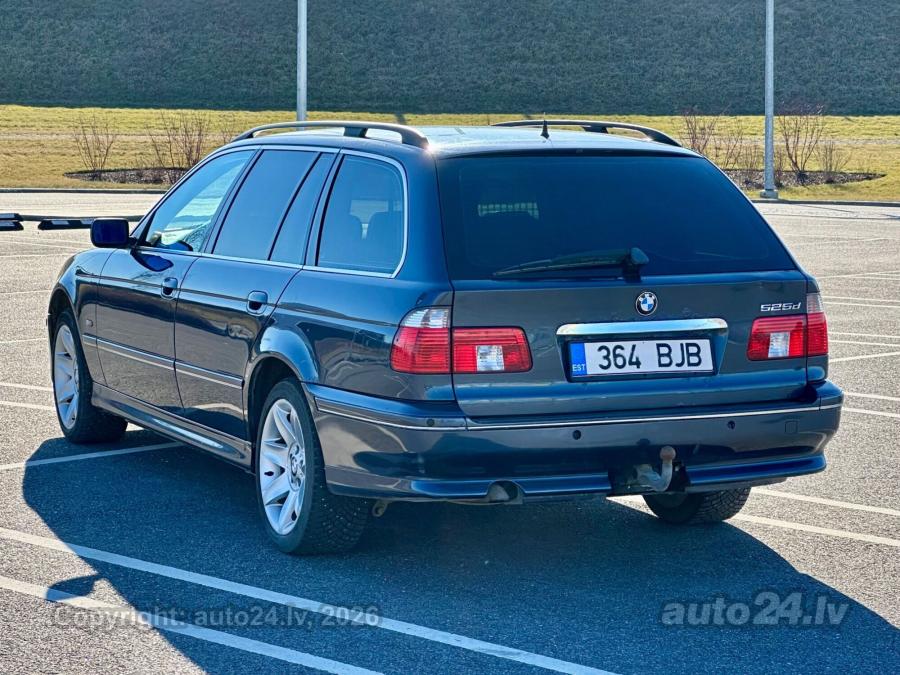 Blue BMW 5 Series 2003 in Tallinn, with an engine capacity of 2.50 L and mileage of 0 thousand km for 2700 €, photo 4 on AUTOMOTO.COM.LV
