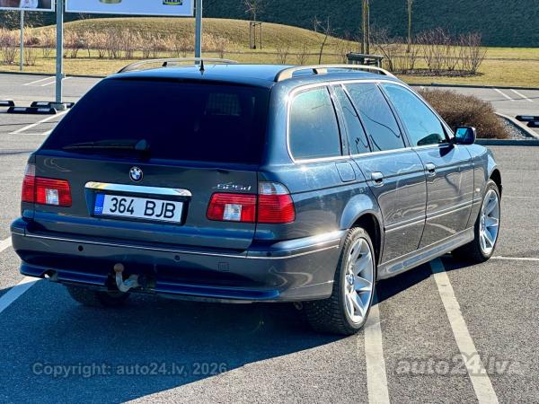 Zils BMW 5 Series 2003 Tallina, ar dzinēja tilpumu 2.50 L un nobraukumu 0 tūkst. km par 2700 €, foto 4 vietnē AUTOMOTO.COM.LV