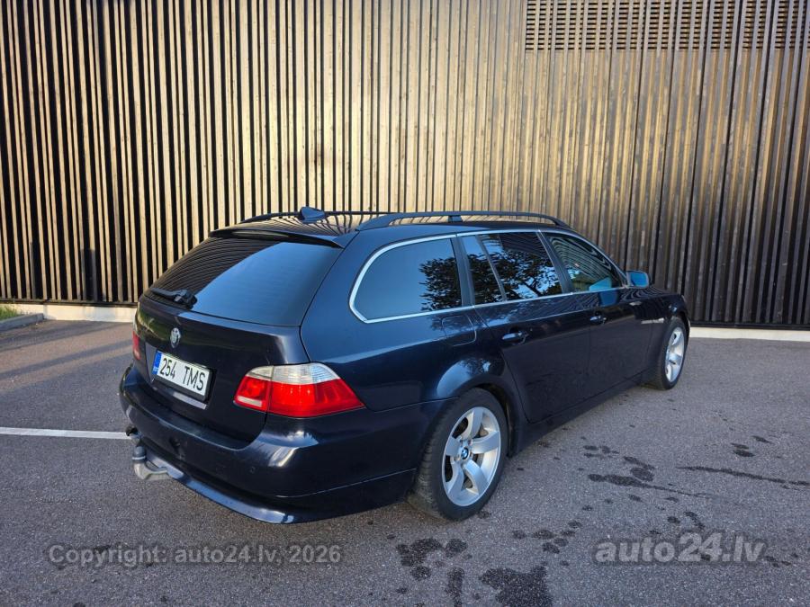 Zils BMW 5 Series 2006 Tartu, ar dzinēja tilpumu 3.00 L un nobraukumu 338 tūkst. km par 3700 €, foto 5 vietnē AUTOMOTO.COM.LV