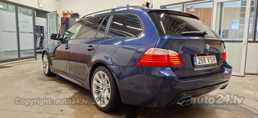 Zils BMW 5 Series 2007 Tallina, ar dzinēja tilpumu 3.00 L un nobraukumu 267 tūkst. km par 7999 €, foto 4 vietnē AUTOMOTO.COM.LV