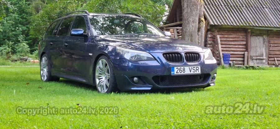 Zils BMW 5 Series 2007 Tallina, ar dzinēja tilpumu 3.00 L un nobraukumu 267 tūkst. km par 7999 €, foto 27 vietnē AUTOMOTO.COM.LV