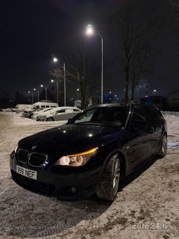 Zils BMW 5 Series 2007 Tallina, ar dzinēja tilpumu 3.00 L un nobraukumu 355 tūkst. km par 9000 €, foto 1 vietnē AUTOMOTO.COM.LV