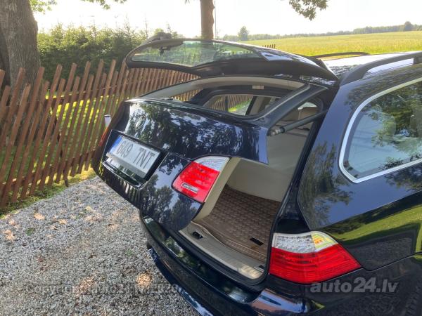 Zils BMW 5 Series 2007 Tallina, ar dzinēja tilpumu 3.00 L un nobraukumu 422 tūkst. km par 7490 €, foto 5 vietnē AUTOMOTO.COM.LV