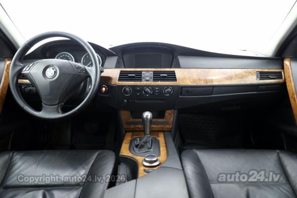 Zils BMW 5 Series 2007 Tallina, ar dzinēja tilpumu 2.50 L un nobraukumu 507 tūkst. km par 1599 €, foto 5 vietnē AUTOMOTO.COM.LV