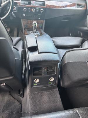 Blue BMW 5 Series 2007 in Rapla, with an engine capacity of 3.00 L and mileage of 387 thousand km for 6500 €, photo 22 on AUTOMOTO.COM.LV