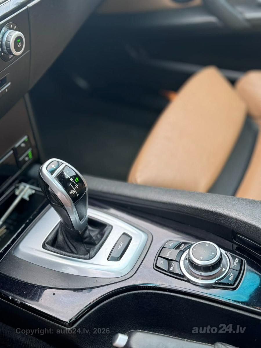 Zils BMW 5 Series 2008 Tartu, ar dzinēja tilpumu 3.00 L un nobraukumu 0 tūkst. km par 7300 €, foto 10 vietnē AUTOMOTO.COM.LV