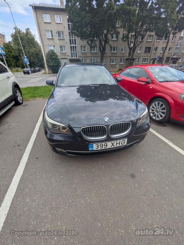 Zils BMW 5 Series 2009 Narva, ar dzinēja tilpumu 3.00 L un nobraukumu 277 tūkst. km par 4000 €, foto 1 vietnē AUTOMOTO.COM.LV