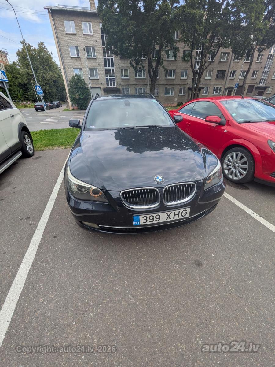 Zils BMW 5 Series 2009 Narva, ar dzinēja tilpumu 3.00 L un nobraukumu 277 tūkst. km par 4000 €, foto 1 vietnē AUTOMOTO.COM.LV