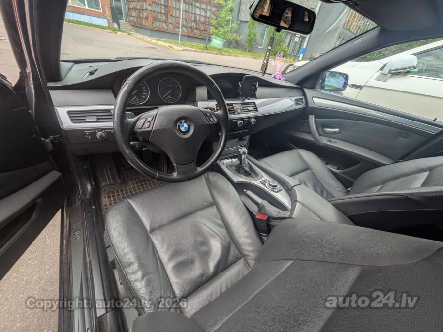 Zils BMW 5 Series 2009 Narva, ar dzinēja tilpumu 3.00 L un nobraukumu 277 tūkst. km par 4000 €, foto 4 vietnē AUTOMOTO.COM.LV