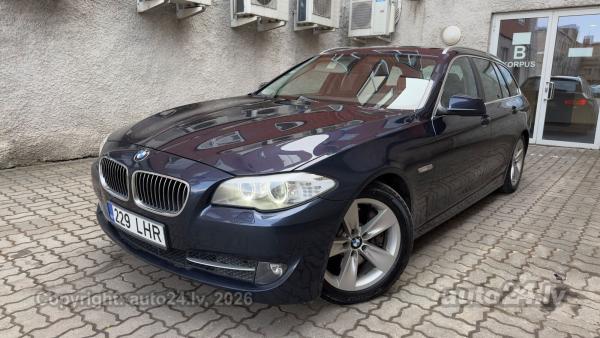 Zils BMW 5 Series 2011 Tallina, ar dzinēja tilpumu 3.00 L un nobraukumu 378 tūkst. km par 6700 €, foto 2 vietnē AUTOMOTO.COM.LV