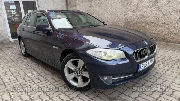 Zils BMW 5 Series 2011 Tallina, ar dzinēja tilpumu 3.00 L un nobraukumu 378 tūkst. km par 6700 €, foto 3 vietnē AUTOMOTO.COM.LV