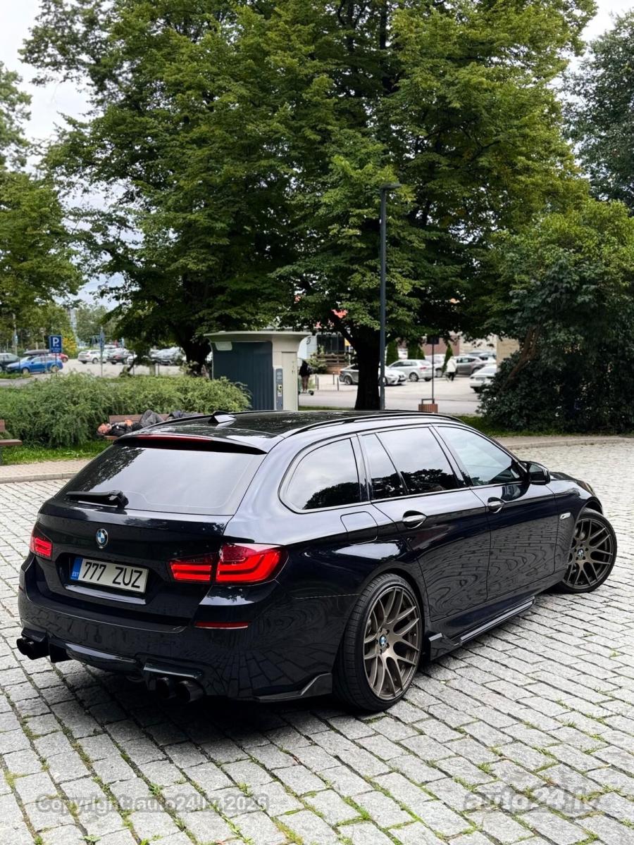 Blue BMW 5 Series 2011 in Tallinn, with an engine capacity of 3.00 L and mileage of 0 thousand km for 11490 €, photo 5 on AUTOMOTO.COM.LV