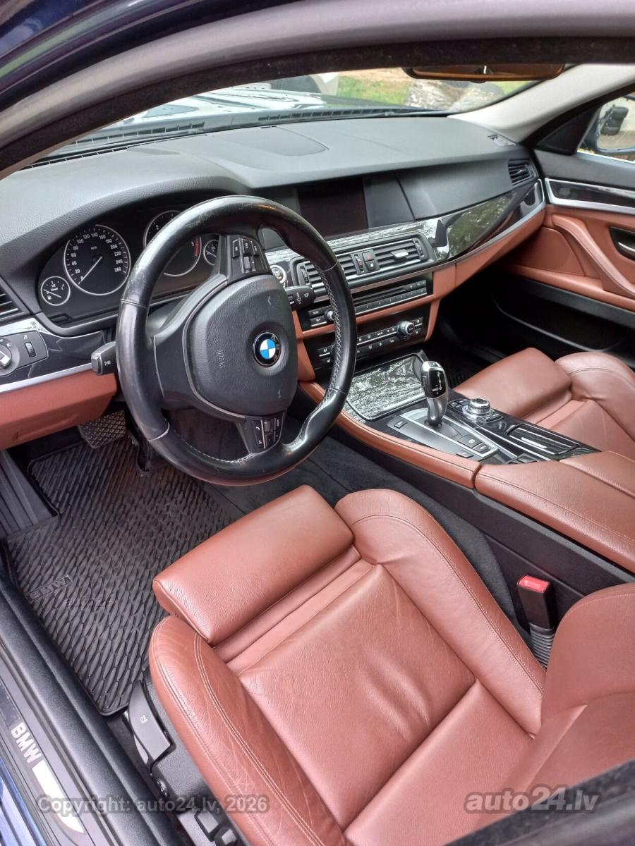 Blue BMW 5 Series 2011 in Voru, with an engine capacity of 2.00 L and mileage of 217 thousand km for 9400 €, photo 8 on AUTOMOTO.COM.LV