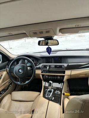 Zils BMW 5 Series 2012 Tallina, ar dzinēja tilpumu 2.00 L un nobraukumu 359 tūkst. km par 9500 €, foto 5 vietnē AUTOMOTO.COM.LV
