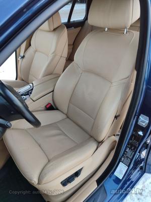 Blue BMW 5 Series 2012 in Tallinn, with an engine capacity of 2.00 L and mileage of 302 thousand km for 9900 €, photo 13 on AUTOMOTO.COM.LV