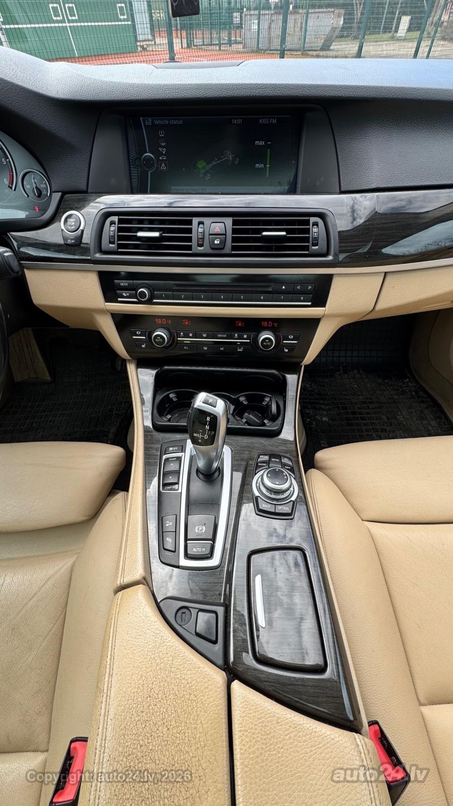 Zils BMW 5 Series 2012 Tallina, ar dzinēja tilpumu 2.00 L un nobraukumu 362 tūkst. km par 6999 €, foto 23 vietnē AUTOMOTO.COM.LV