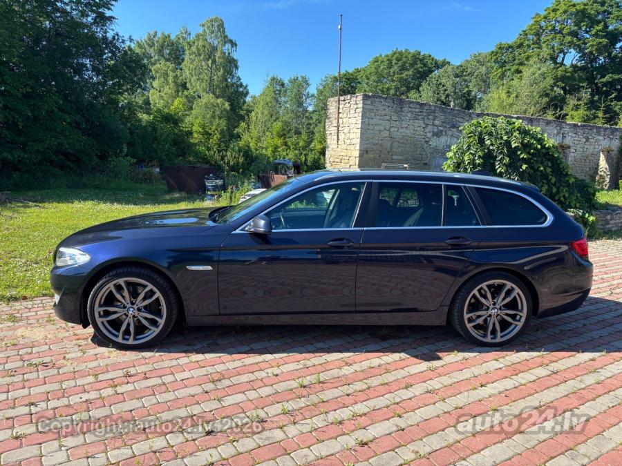 Zils BMW 5 Series 2012 Tallina, ar dzinēja tilpumu 2.00 L un nobraukumu 323 tūkst. km par 10000 €, foto 5 vietnē AUTOMOTO.COM.LV