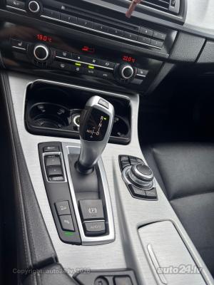 Zils BMW 5 Series 2012 Tallina, ar dzinēja tilpumu 2.00 L un nobraukumu 323 tūkst. km par 10000 €, foto 10 vietnē AUTOMOTO.COM.LV