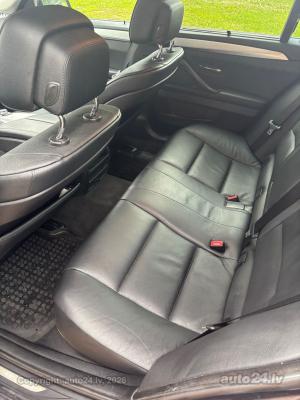 Zils BMW 5 Series 2012 Tallina, ar dzinēja tilpumu 2.00 L un nobraukumu 323 tūkst. km par 10000 €, foto 14 vietnē AUTOMOTO.COM.LV