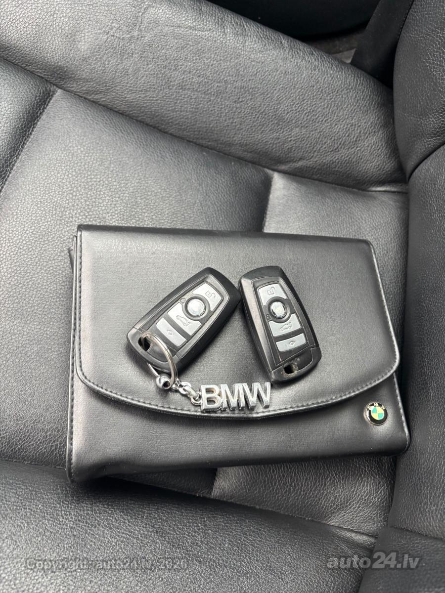 Zils BMW 5 Series 2012 Tallina, ar dzinēja tilpumu 2.00 L un nobraukumu 323 tūkst. km par 10000 €, foto 17 vietnē AUTOMOTO.COM.LV