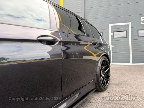 Blue BMW 5 Series 2012 in Tallinn, with an engine capacity of 3.00 L and mileage of 264 thousand km for 16990 €, photo 4 on AUTOMOTO.COM.LV