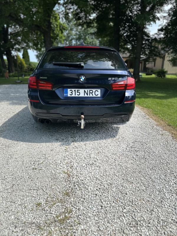 Zils BMW 5 Series 2012 Tallina, ar dzinēja tilpumu 3.00 L un nobraukumu 364 tūkst. km par 10000 €, foto 5 vietnē AUTOMOTO.COM.LV