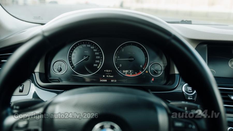 Blue BMW 5 Series 2013 in Parnu, with an engine capacity of 2.00 L and mileage of 343 thousand km for 9600 €, photo 10 on AUTOMOTO.COM.LV
