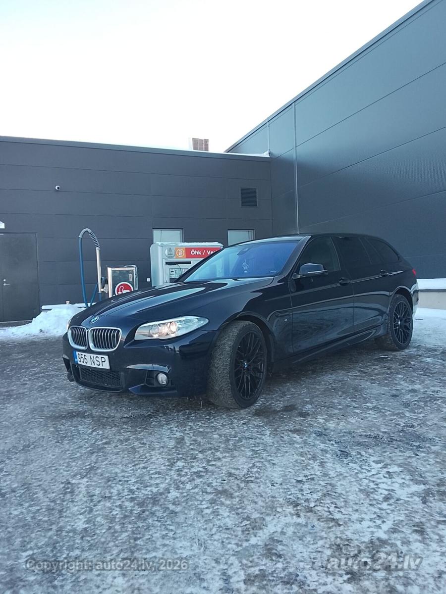 Zils BMW 5 Series 2014 Rapla, ar dzinēja tilpumu 3.00 L un nobraukumu 0 tūkst. km par 15800 €, foto 1 vietnē AUTOMOTO.COM.LV