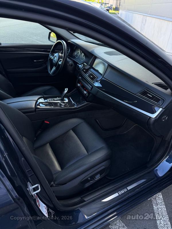 Blue BMW 5 Series 2014 in Tartu, with an engine capacity of 2.00 L and mileage of 263 thousand km for 8500 €, photo 9 on AUTOMOTO.COM.LV