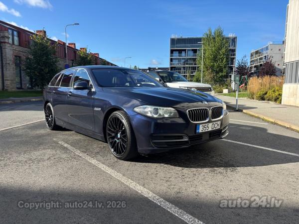 Zils BMW 5 Series 2014 Tallina, ar dzinēja tilpumu 2.00 L un nobraukumu 308 tūkst. km par 11999 €, foto 4 vietnē AUTOMOTO.COM.LV