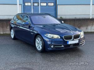 Zils BMW 5 Series 2016 Tallina, ar dzinēja tilpumu 2.00 L un nobraukumu 236 tūkst. km par 15500 €, foto  vietnē AUTOMOTO.COM.LV