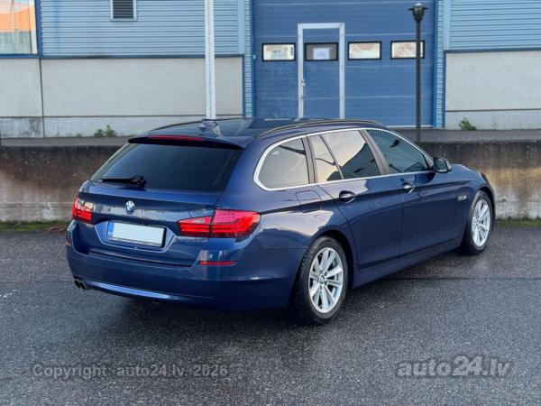 Zils BMW 5 Series 2016 Tallina, ar dzinēja tilpumu 2.00 L un nobraukumu 236 tūkst. km par 15500 €, foto 3 vietnē AUTOMOTO.COM.LV
