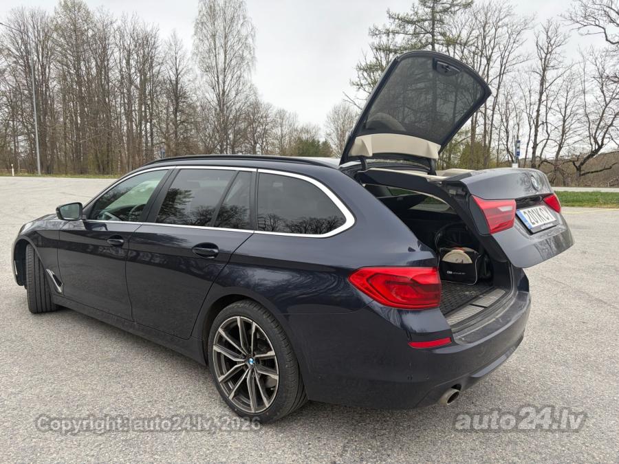 Zils BMW 5 Series 2017 Tartu, ar dzinēja tilpumu 3.00 L un nobraukumu 295 tūkst. km par 20000 €, foto 11 vietnē AUTOMOTO.COM.LV