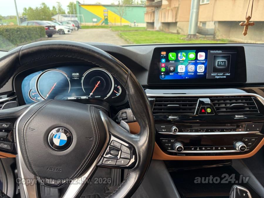 Zils BMW 5 Series 2017 Tartu, ar dzinēja tilpumu 3.00 L un nobraukumu 295 tūkst. km par 20000 €, foto 19 vietnē AUTOMOTO.COM.LV