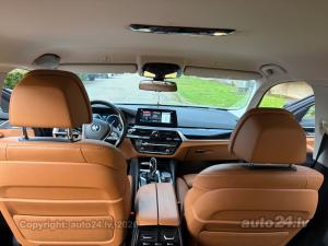 Zils BMW 5 Series 2017 Tartu, ar dzinēja tilpumu 3.00 L un nobraukumu 295 tūkst. km par 20000 €, foto 28 vietnē AUTOMOTO.COM.LV