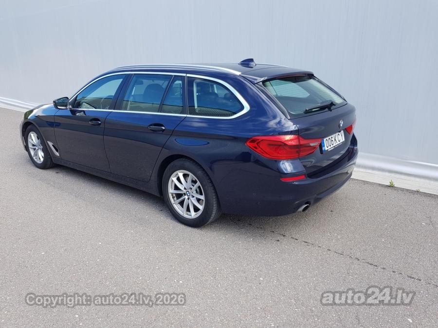 Zils BMW 5 Series 2017 Tallina, ar dzinēja tilpumu 3.00 L un nobraukumu 275 tūkst. km par 14999 €, foto 3 vietnē AUTOMOTO.COM.LV