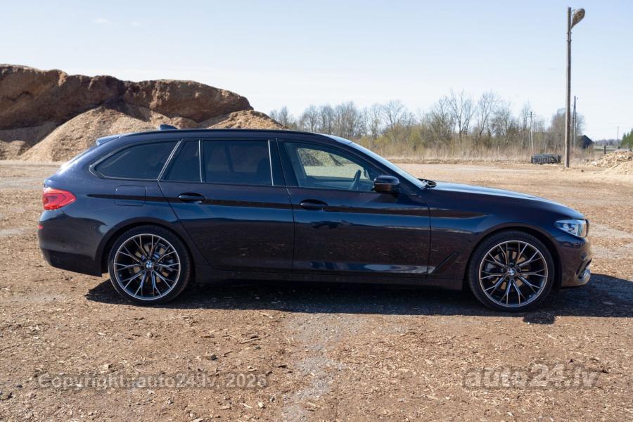 Blue BMW 5 Series 2018 in Tallinn, with an engine capacity of 2.00 L and mileage of 187 thousand km for 19000 €, photo 3 on AUTOMOTO.COM.LV